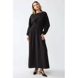 Lang&auml;rmliges Maxikleid mit Rundhalsausschnitt