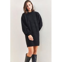 Strukturierter Strickkleid