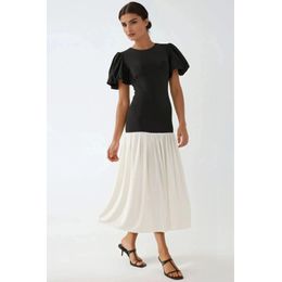 Figurbetontes Kontrast-Midikleid mit Rundhalsausschnitt
