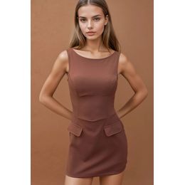 Anpassbares Minikleid mit Shorts
