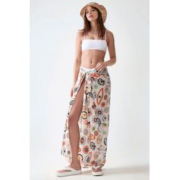 Langes bedrucktes Strandcover-up