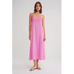 Tr&auml;ger Maxi-Kleid mit gerafftem Detail