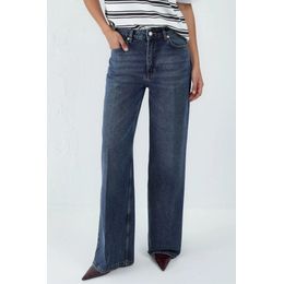 Weite Denim-Jeans mit rohem Abschluss