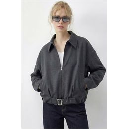 G&uuml;rtel-&Uuml;bergro&szlig;e Bomberjacke