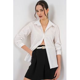 &Uuml;bergro&szlig;es gestreiftes Button-Up Hemd