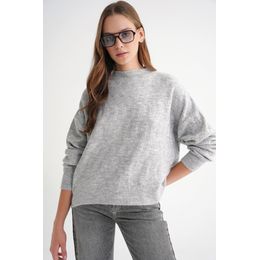 Rippstrickpullover mit Haargflechtmuster