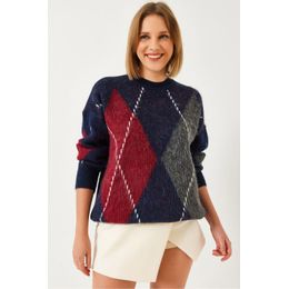 &Uuml;bergro&szlig;er Pullover mit Diamantdruck