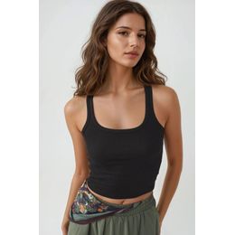 Fitted U-Hals Stricktanktop