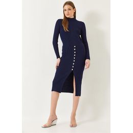 Rippstrick-Turtleneck-Midi-Strickkleid