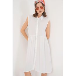 &Auml;rmelloses Midi-Kleid mit Knopfleiste und Hemdkragen