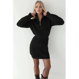 Tailliertes geripptes Mini-Strickkleid mit Rei&szlig;verschlusskragen