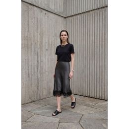 Spitze Detail Satinhompe Midi-Rock