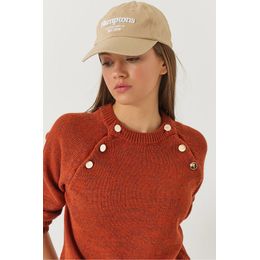 Texturiertes Strickpullover mit Rundhalsausschnitt und Kn&ouml;pfen