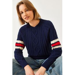 Musterierter V-Ausschnitt Enganliegender Strickpullover