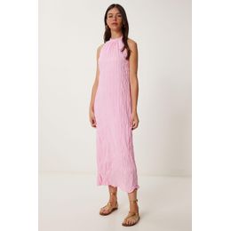 Strukturiertes Midikleid mit Halterneck-Kragen