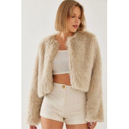 Boxy Crop Kunstfellmantel