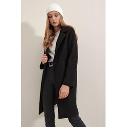 Gekn&ouml;pfter langer Mantel mit Taschen