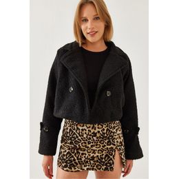 Doppelreihige Boxy-Kurzjacke aus Kunstfell
