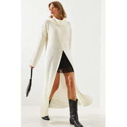 Strukturierter Rollkragen-Maxikleid mit Schlitz