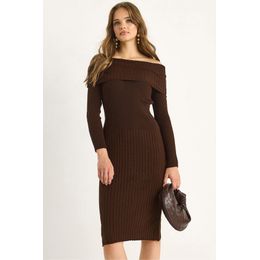 Rippendes Midi-Kleid