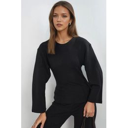 Crew-Neck Langarm-Fitted Bluse
