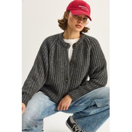 Strickjacke mit Knopfverschluss