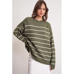 Gestreifter Rundhals entspannt geschnittener Strickpullover