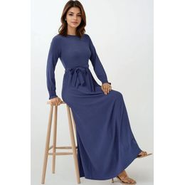 Strukturiertes Maxikleid mit Rundhalsausschnitt