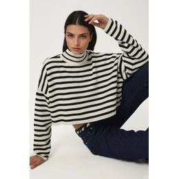 Hochgeschlossener Crop-Pullover