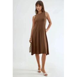 &Auml;rmelloses Midi-Kleid mit Taschen