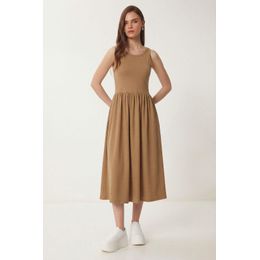&Auml;rmelloses Midi-Kleid mit Rundhalsausschnitt