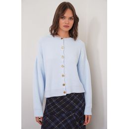 Knopf-unterlegter Rippstrick-Cardigan