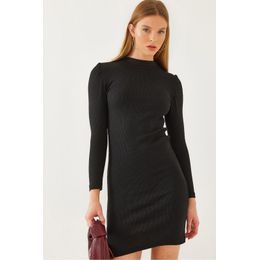 Rippstrick-Jersey-Minikleid mit Rundhalsausschnitt