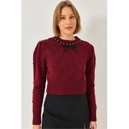 Strukturierter bestickter Rundhals-Fit Crop-Pullover