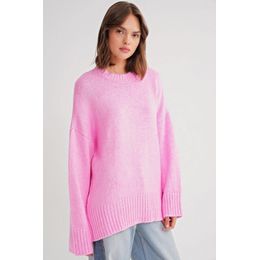 Oversized gerippter Strickpullover mit Rundhalsausschnitt