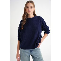 Rippstrickpullover mit Haarzopf-Muster