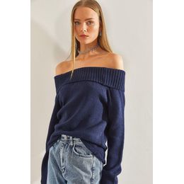 Strukturierter Strickpullover mit Madonna-Kragen