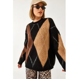 &Uuml;bergro&szlig;er Pullover mit Diamantdruck