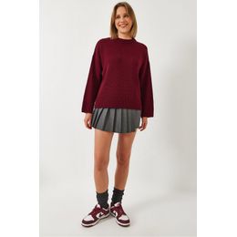 L&auml;ssiger Fit Rundhals-Rippstrickpullover