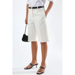 Gerade geschnittene Bermuda-Shorts (ohne G&uuml;rtel)