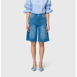 Bermudas MAC "DREAM WIDE Bermuda", Damen, Gr. 34, N-Gr, summer mid blau wash, Denim/Jeans, Obermaterial: 75% Baumwolle, 12% Modal, 9% Polyester, 4% Elasthan, unifarben, normal kn&ouml;chellang, Hosen Bermudas, Jeans mit weitem Bein