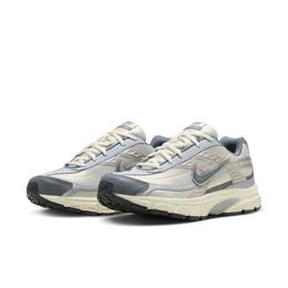Sneaker Nike Sportswear "INITIATOR", Herren, Gr. 47,5, light bone, smoke grau, coconut milk, Leder, Textil, Schuhe Sneaker, inspririert vom Design des Nike P-6