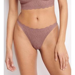 String Sloggi "ZERO Feel Bliss String", Damen, Gr. M, braun (cacao), Spitze, Obermaterial: 76% Polyamid, 24% Elasthan, Unterhosen String, unsichtbar mit Spitzenoptik
