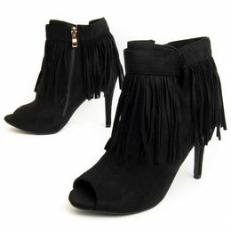 Montevita Absatz Stiefelette Bottivita13 in Schwarz