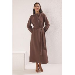 Lange, gerade geschnittene, l&auml;ssige/alltagstaugliche, bequeme Kleider f&uuml;r Damen