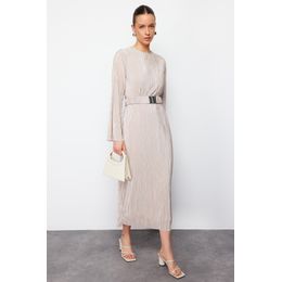 Langes, einfarbiges, l&auml;ssiges, modisches Kleid f&uuml;r Damen in normaler Passform
