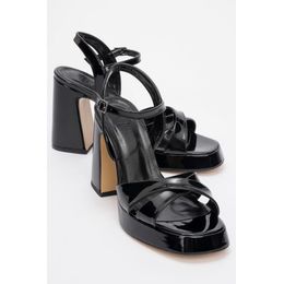 Yvonne Plateau-Sandalen