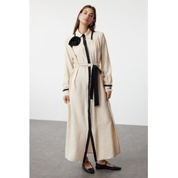 Ecrufarbenes, gerades Maxikleid f&uuml;r Damen, lang, l&auml;ssig/alltagstauglich, mit Hijab-Abdeckung