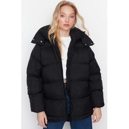 Trendyol Winterjacke in Schwarz - 72% | Gr&ouml;&szlig;e L | Damenjacken