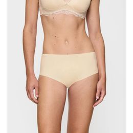 Slip Triumph "Pretty Micro Maxi", Damen, Gr. XL, beige (creamy dream), Microfaser, Obermaterial: 61% Polyamid, 39% Elasthan, unifarben, k&ouml;rpernah, Unterhosen Slip, nahtlos